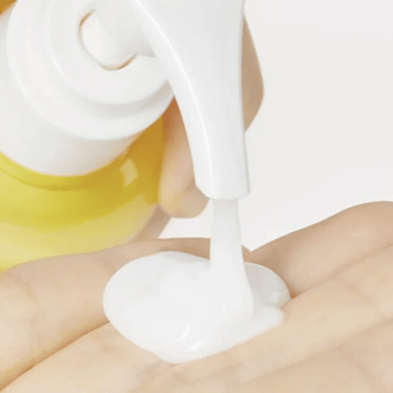 Pure Cleansing Milk 200ml - K Beauty